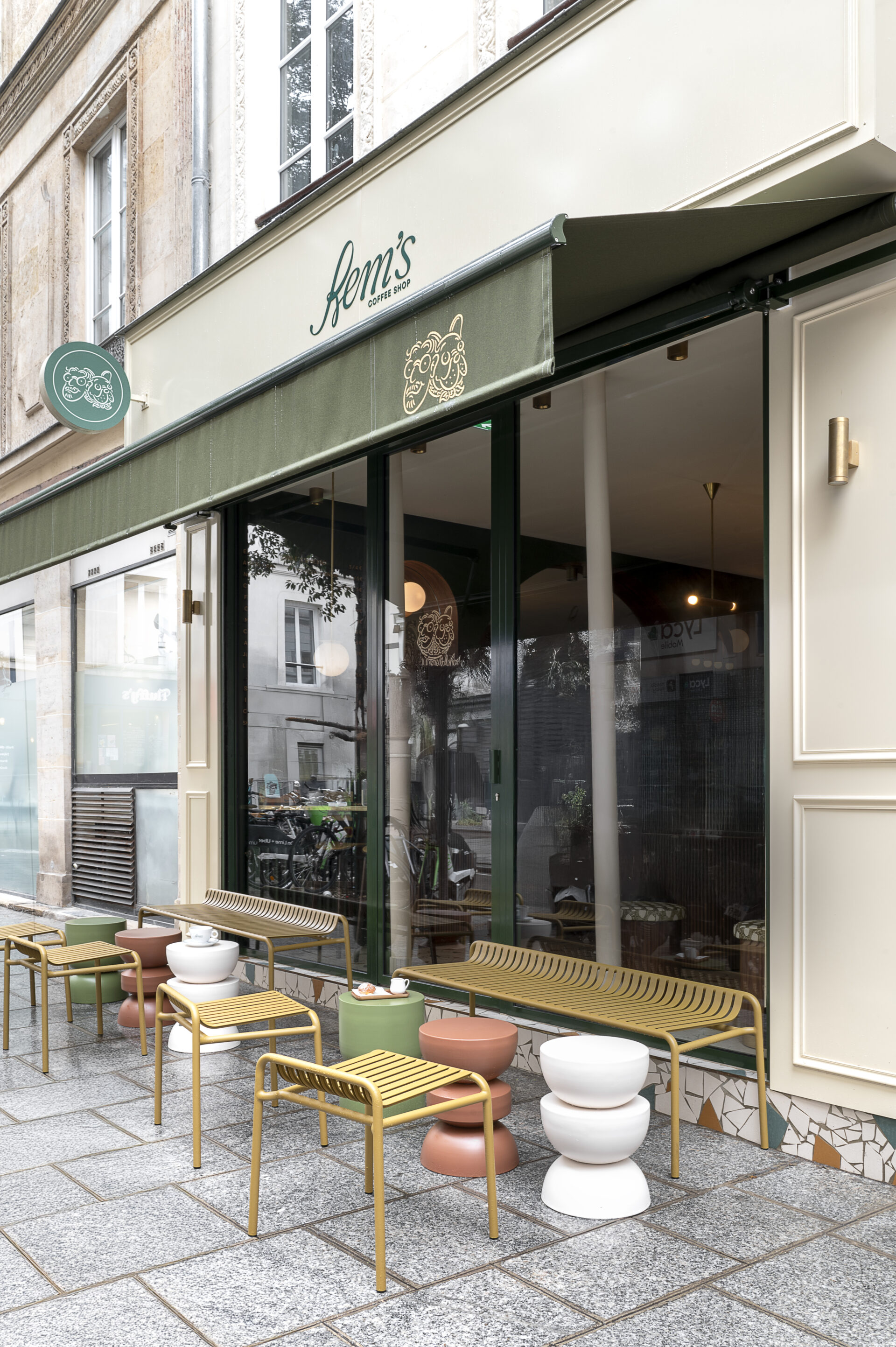 Rem’s Coffee Shop - Studio Blanche Paris